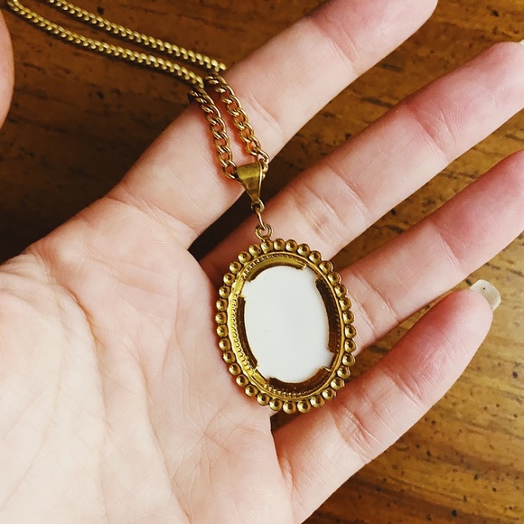 Vintage | Jewelry | Vintage Victorian Scene Pendant Necklace | Poshmark